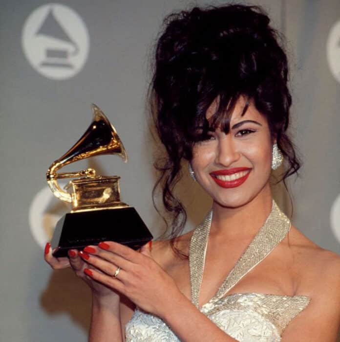 Selena Quintanilla Bio, Measurements, Career, Husband, Awards and More ...