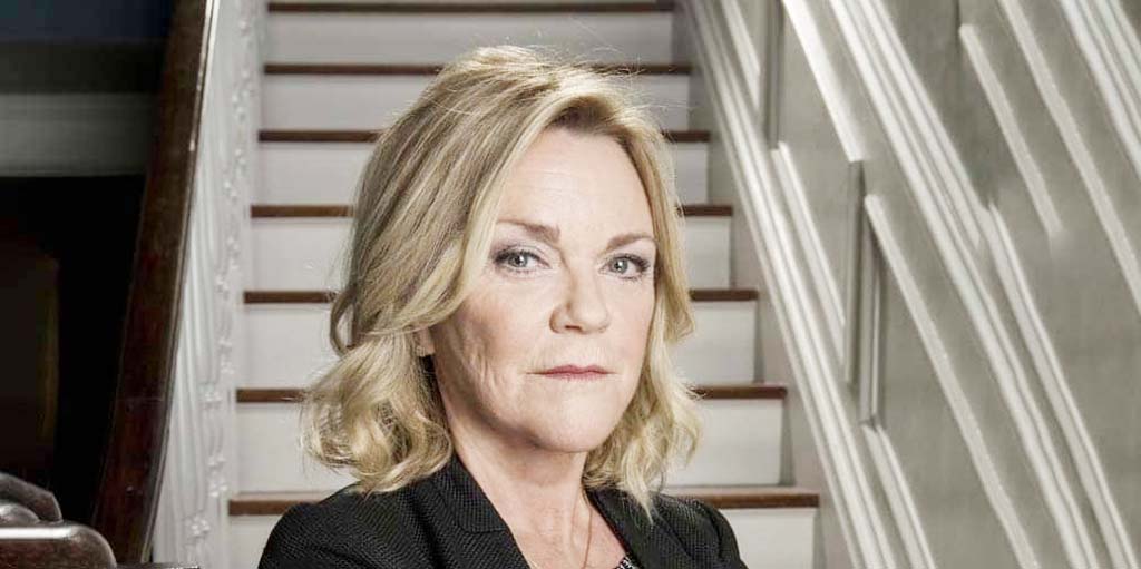 Every Fact You Need To Know About Stephanie Faracy - The Tiger News