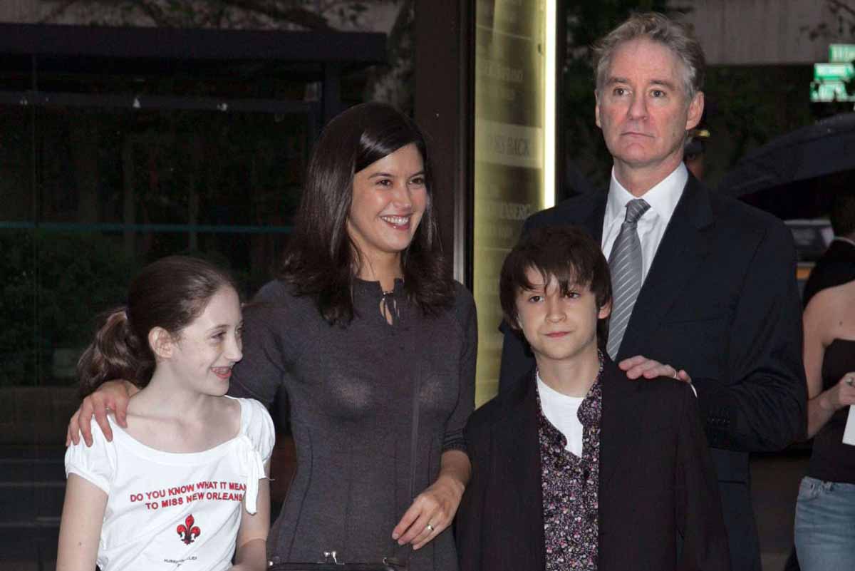 Phoebe Cates: All About The Life of A BusinessWoman - The Tiger News